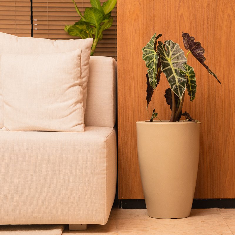 VASO CONE LISO 45 BRANCO MARMORE